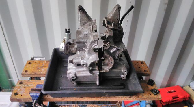 2CV crank case build up – Colonel Sponsz's Shared Items